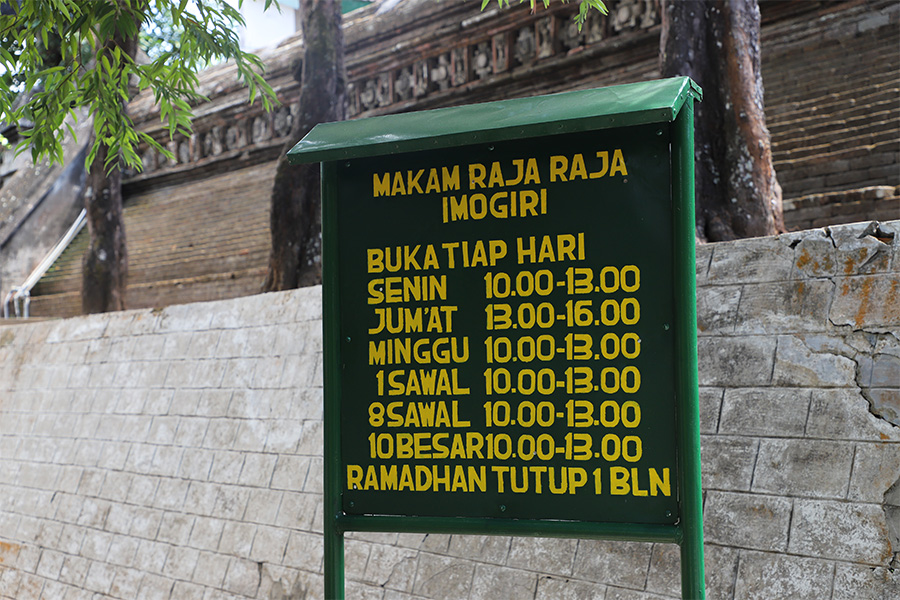 Tata Cara Berkunjung | Makam Raja Mataram Imogiri